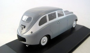 Volvo Venus Bilo 1933 grey/white1:43 – Traffic Modelcars