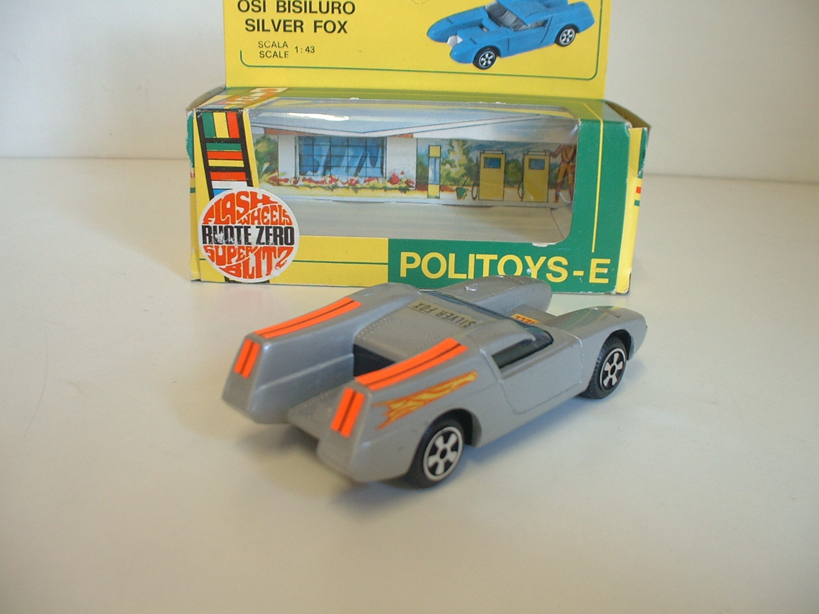 Osi Bisiluro Silver Fox 1:43 – Traffic Modelcars