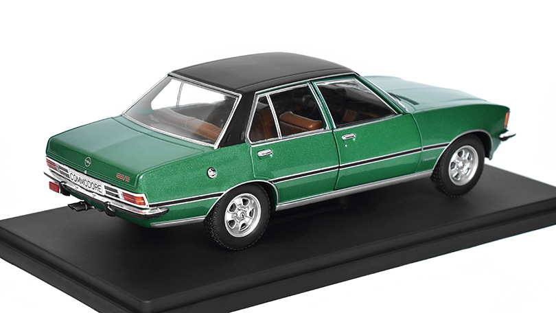 Opel Commodore B GS/E1972 green 1:24 – Traffic Modelcars