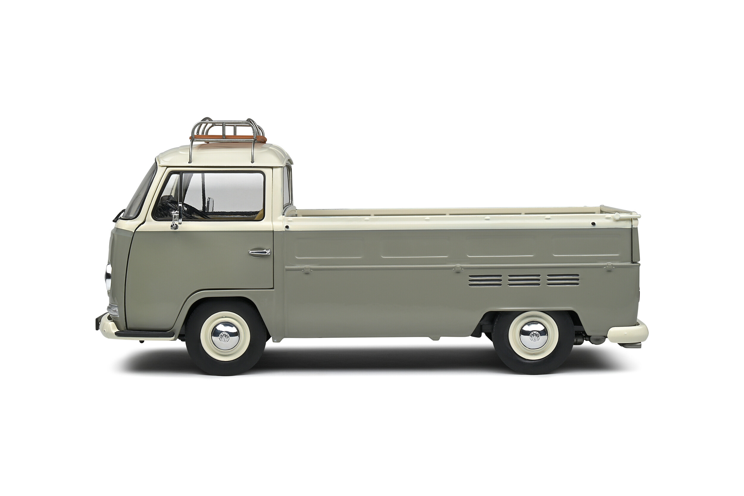 Volkswagen Bus T2 Pick-up 1968 grey/white 1:18 – Traffic Modelcars
