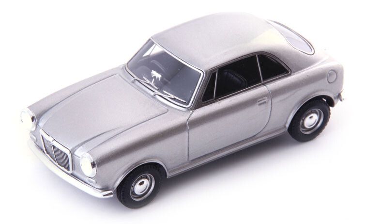 MG Mini Coupe ADO35 1966 silver 1:43 – Traffic Modelcars