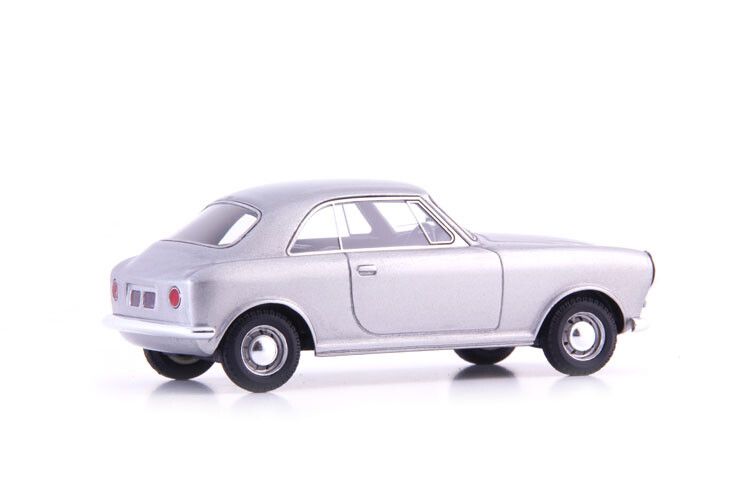 MG Mini Coupe ADO35 1966 silver 1:43 – Traffic Modelcars