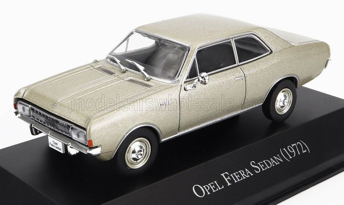 Opel Fiera sedan 1972 grey metallic 1:43 – Traffic Modelcars