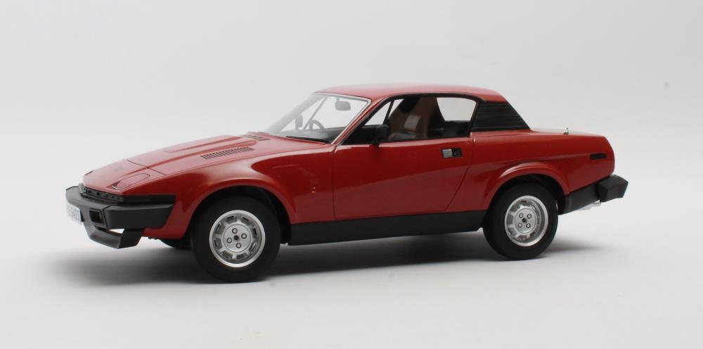 Triumph TR7 Coupe 1979-1982 red 1:18 – Traffic Modelcars