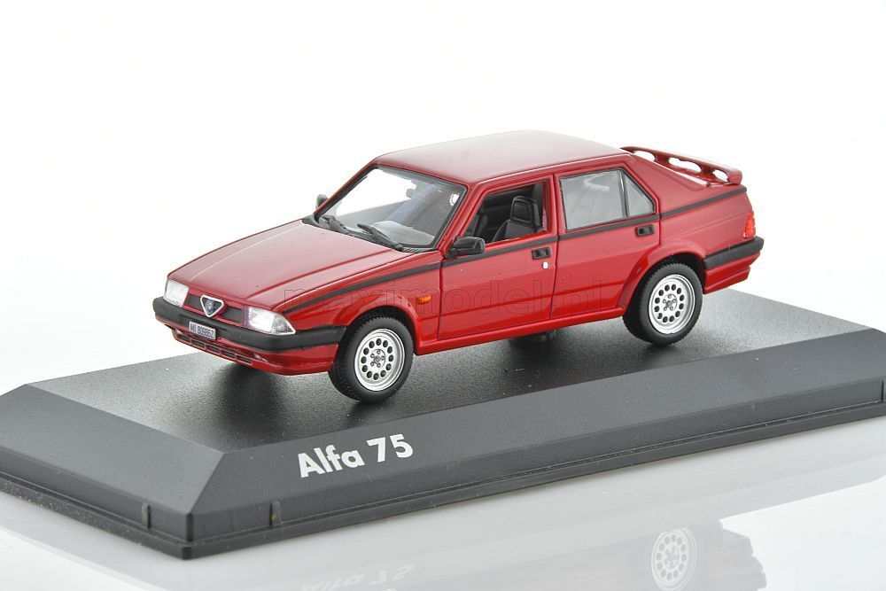 Alfa Romeo 75 red 1:43 – Traffic Modelcars