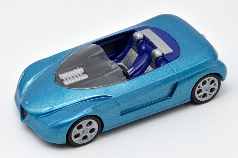 Alfa Romeo Centauri 1999 blue met. 1:43 – Traffic Modelcars