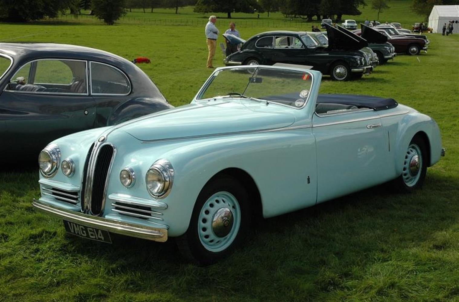 Bristol 400 DHC by Pininfarina 1948 blue 1:43 – Traffic Modelcars