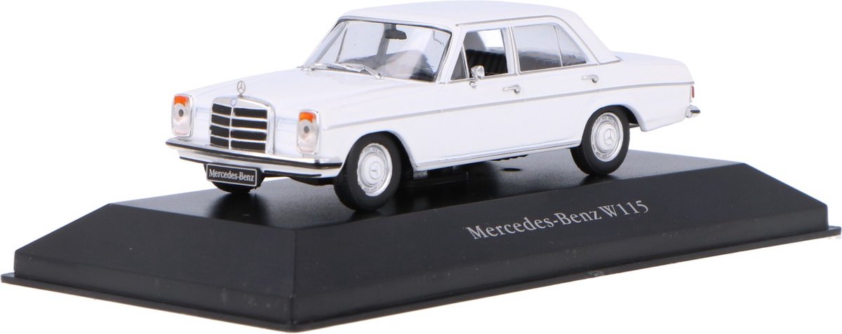Mercedes-Benz 200/8 W115 1967-1976 white 1:43 – Traffic Modelcars