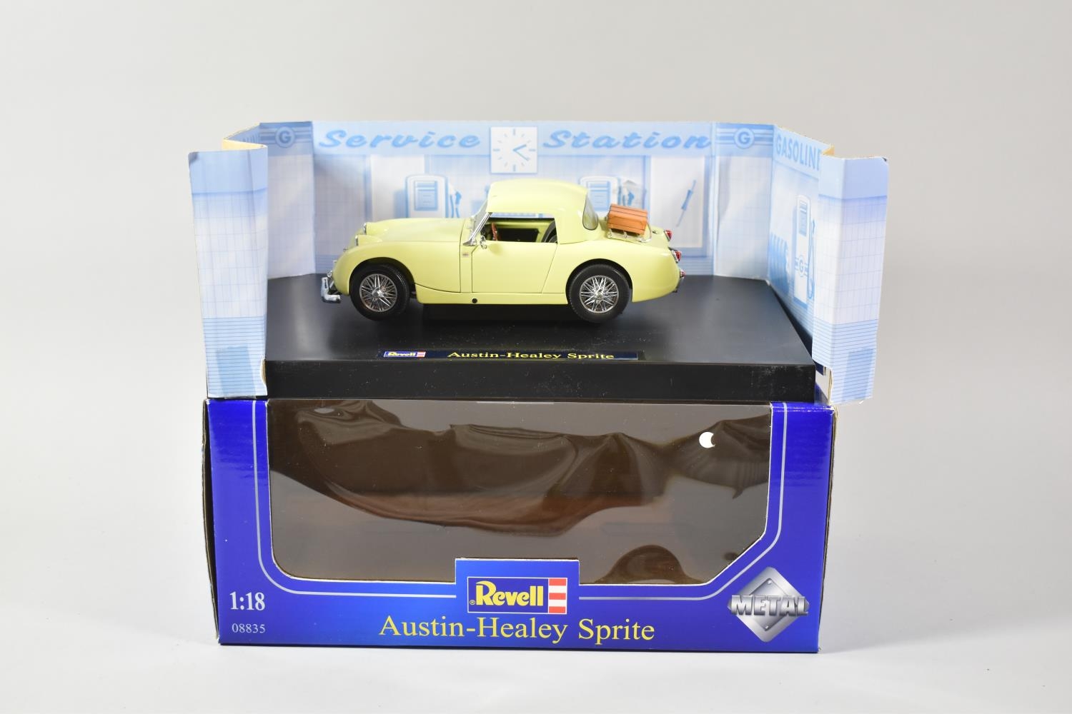 Austin Healey Sprite yellow 1:18 – Traffic Modelcars